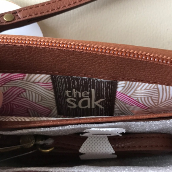 The Sak | Bags | The Sak Leather Wallet Wristlet Or Crossbody Bag Many ...